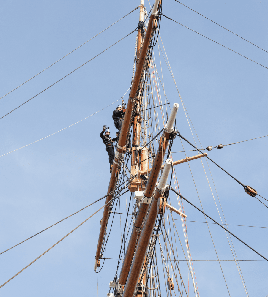 Discovery Mast Climb - Dundee Heritage Trust